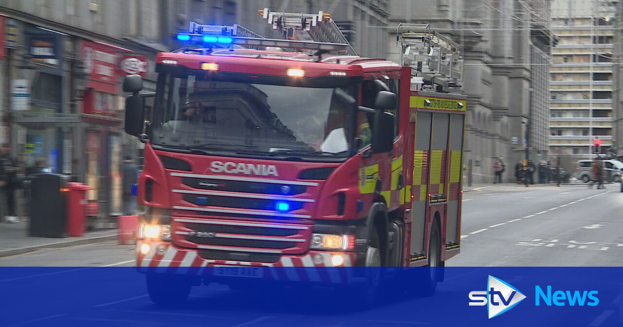 Ayr town centre streets closed as firefighters battle blaze | STV News