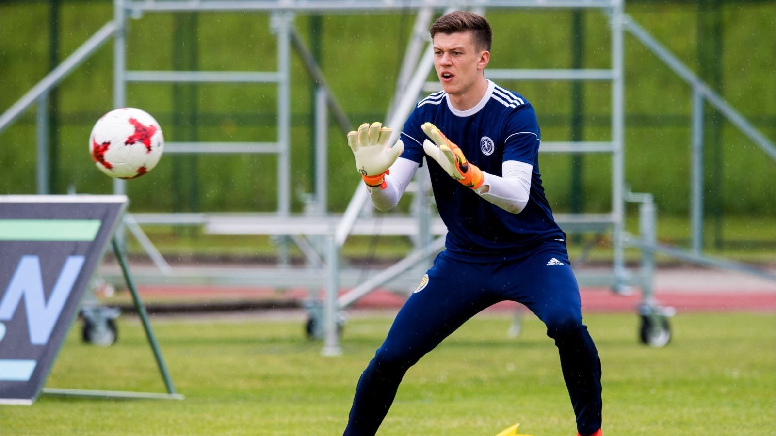 Norwich goalkeeper Jon McCracken joins Dundee on a season-long loan ...