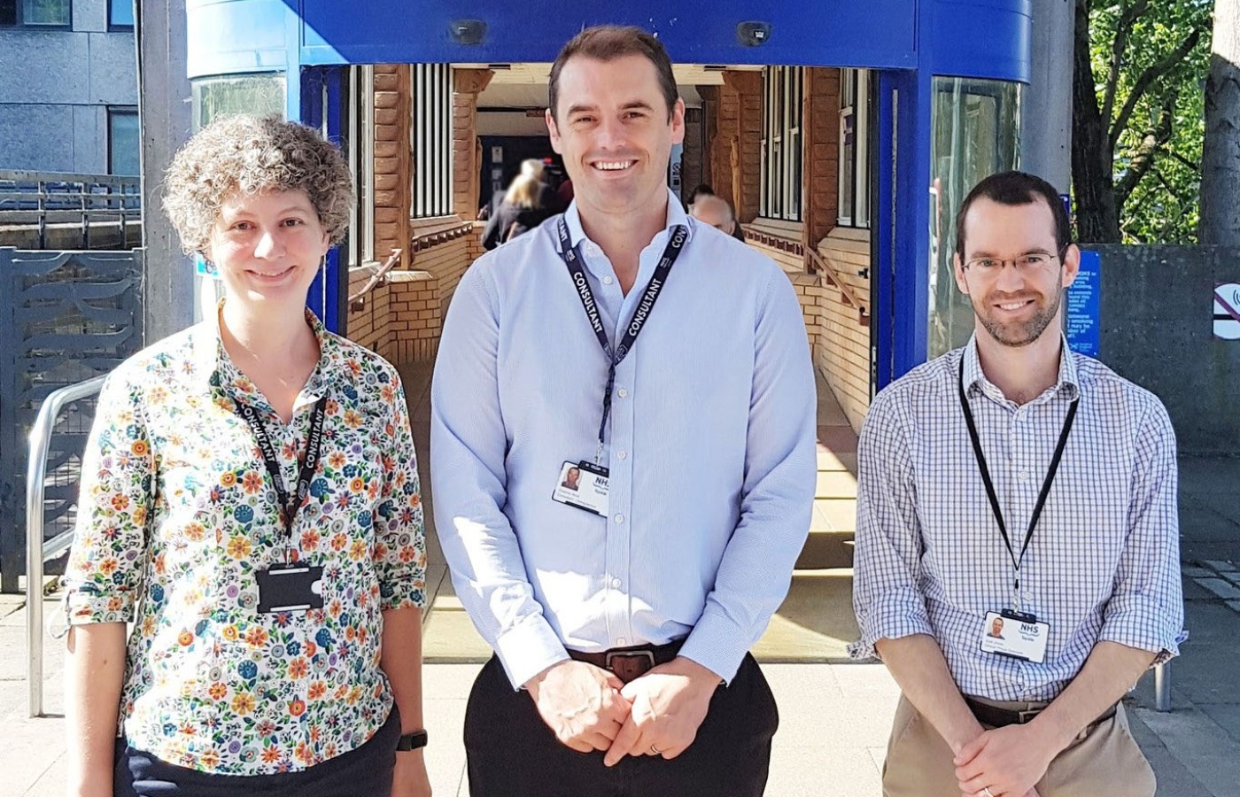 Virus used to treat joint infection in UK-first at Dundee's Ninewells ...