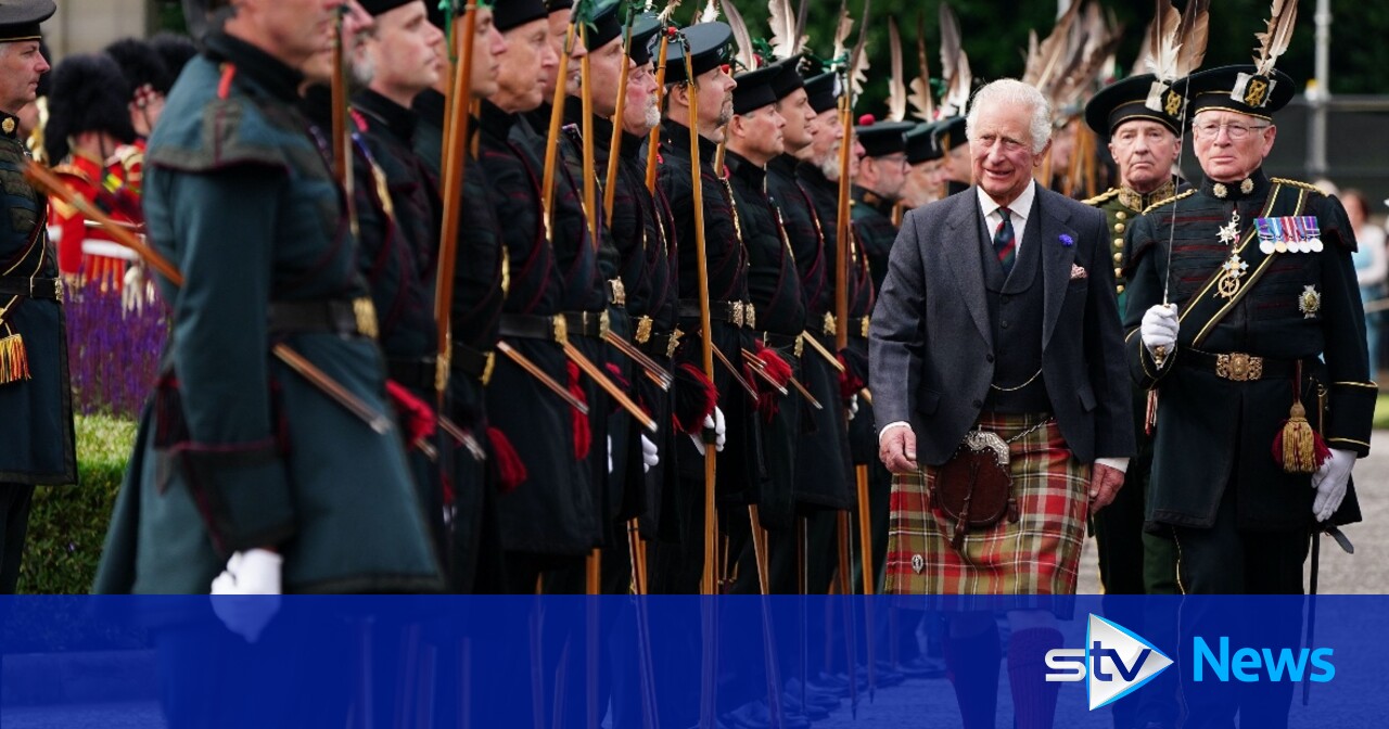 The King meets ‘queen Scotland’ on his first Scottish visit post ...