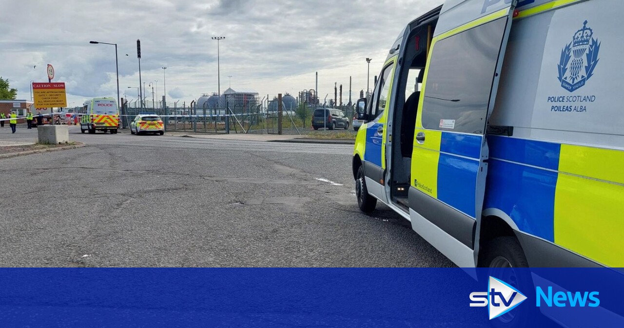 Eleven people arrested after protesters block entrance at Grangemouth ...