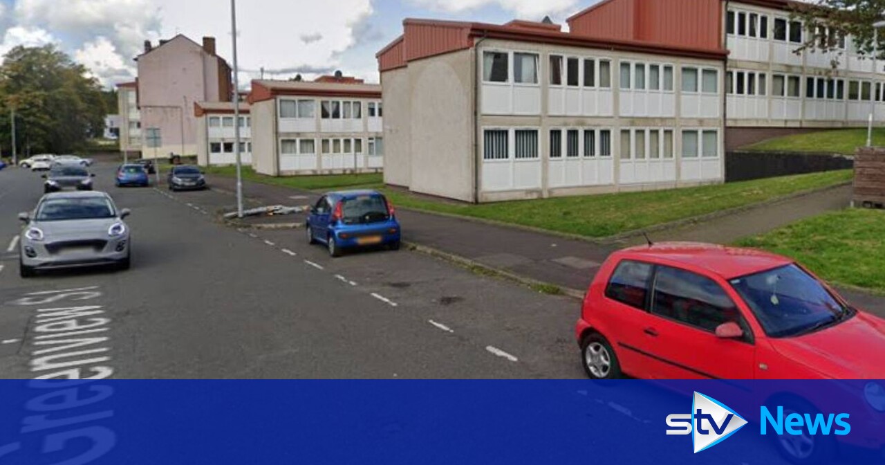 Police probe 'unexplained' death after man's body found in Greenview Road, Glasgow | STV News