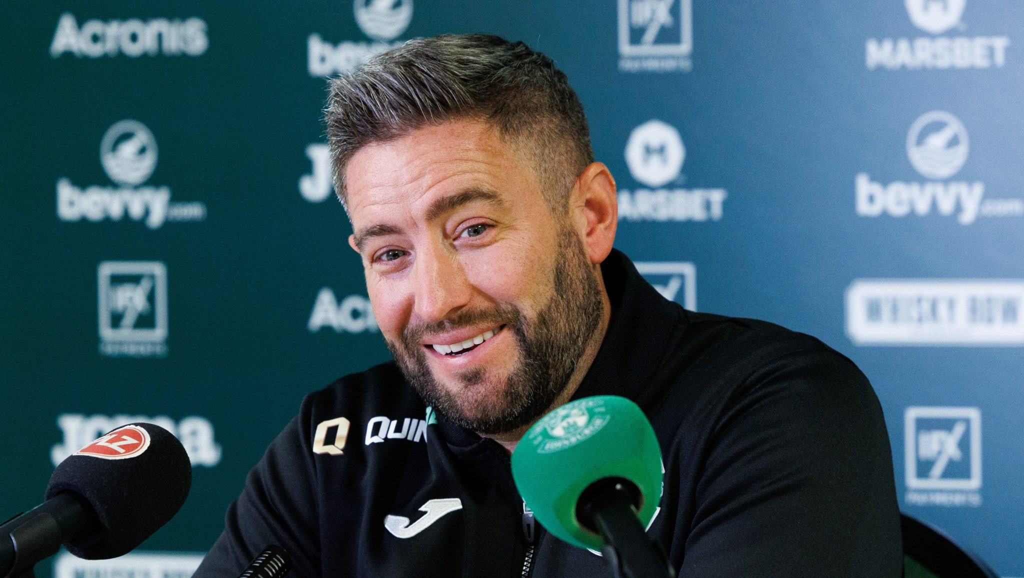 Fleetwood Town replace Scott Brown with former Hibs boss Lee Johnson | STV News