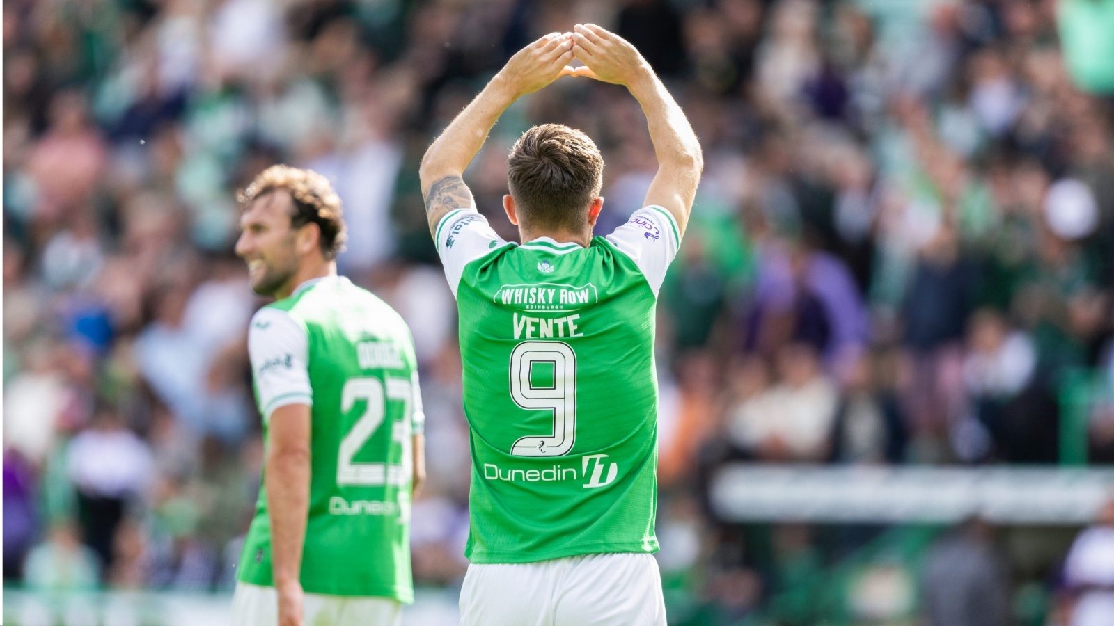 Hibernian reach Viaplay Cup quarter-final with hard-fought win over ...