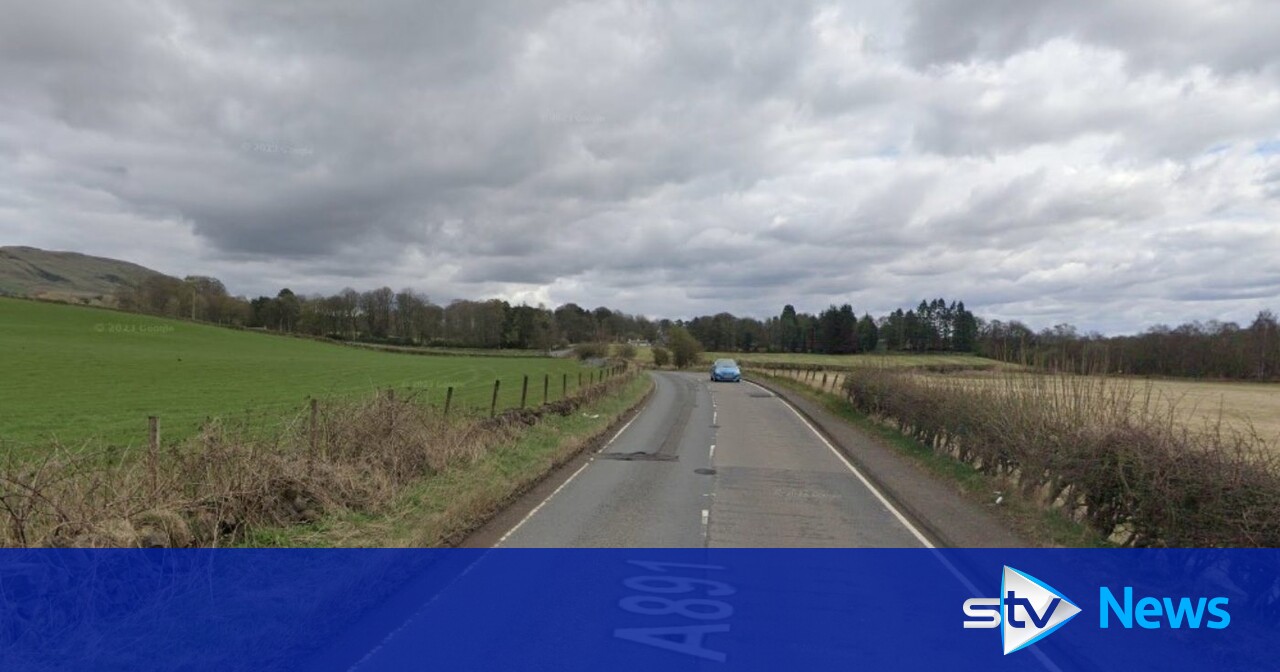 Motorcyclist fighting for life after super bike crash near Kirkintilloch | STV News
