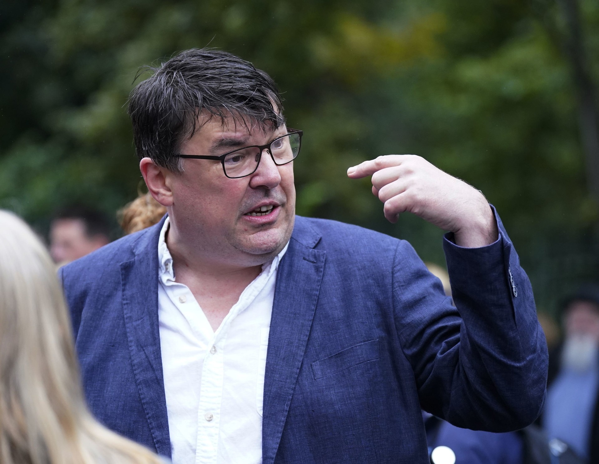 Graham Linehan lauds Richard Ayoade and Jonathan Ross’s bravery in ...