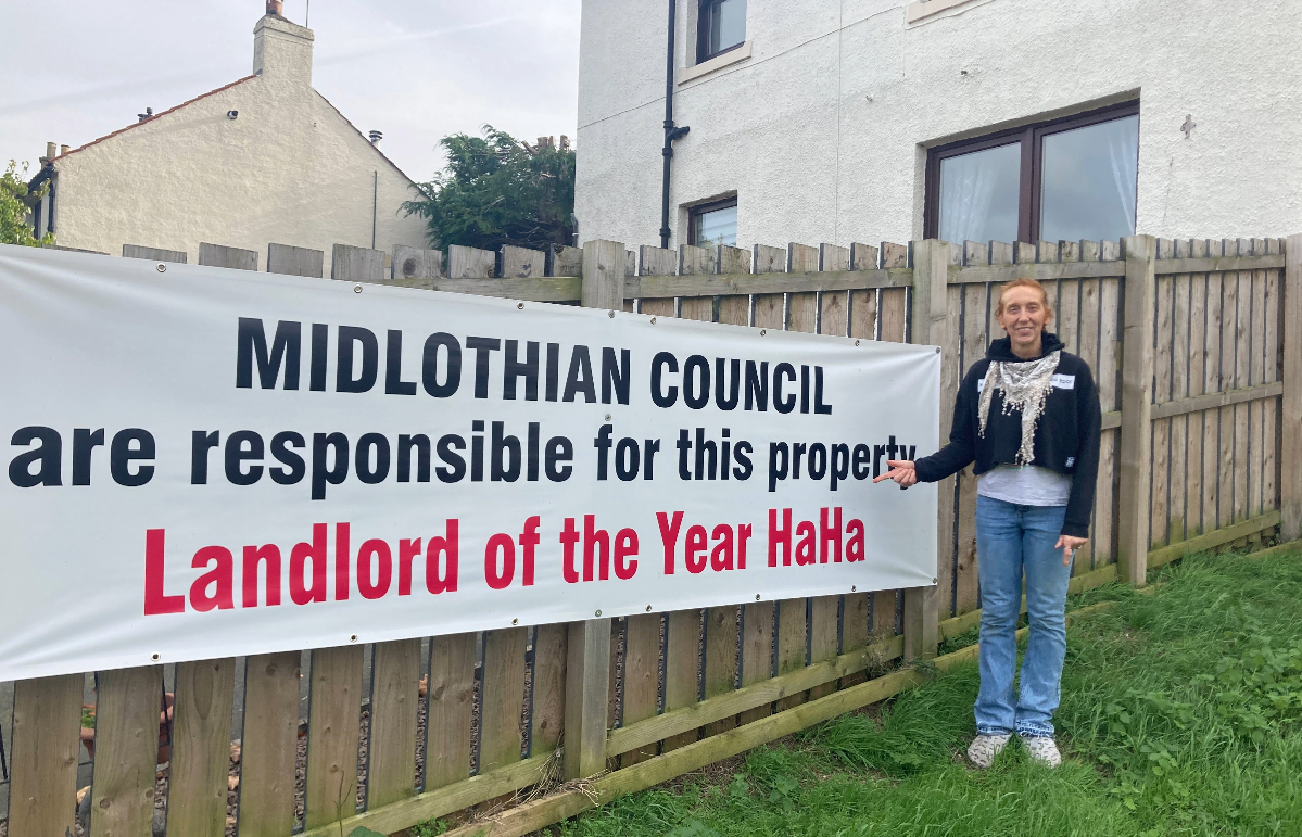 Sign shaming council hung as resident suffers sewage leaks in ...