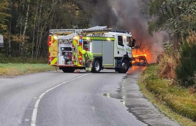 Second bus bursts into flames closing A93 in Aberdeenshire | STV News