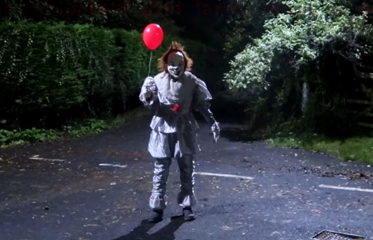 Creepy clown 'terrifying' residents by stalking streets of Skelmorlie ...