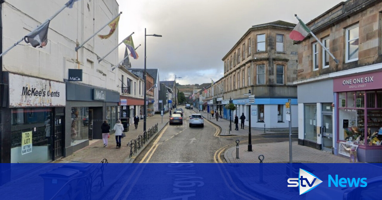 Hunt for three men after victim rushed to hospital from serious assault ...