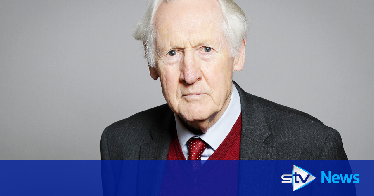 Bernard Ponsonby - Journalist Profile - Intelligent Relations