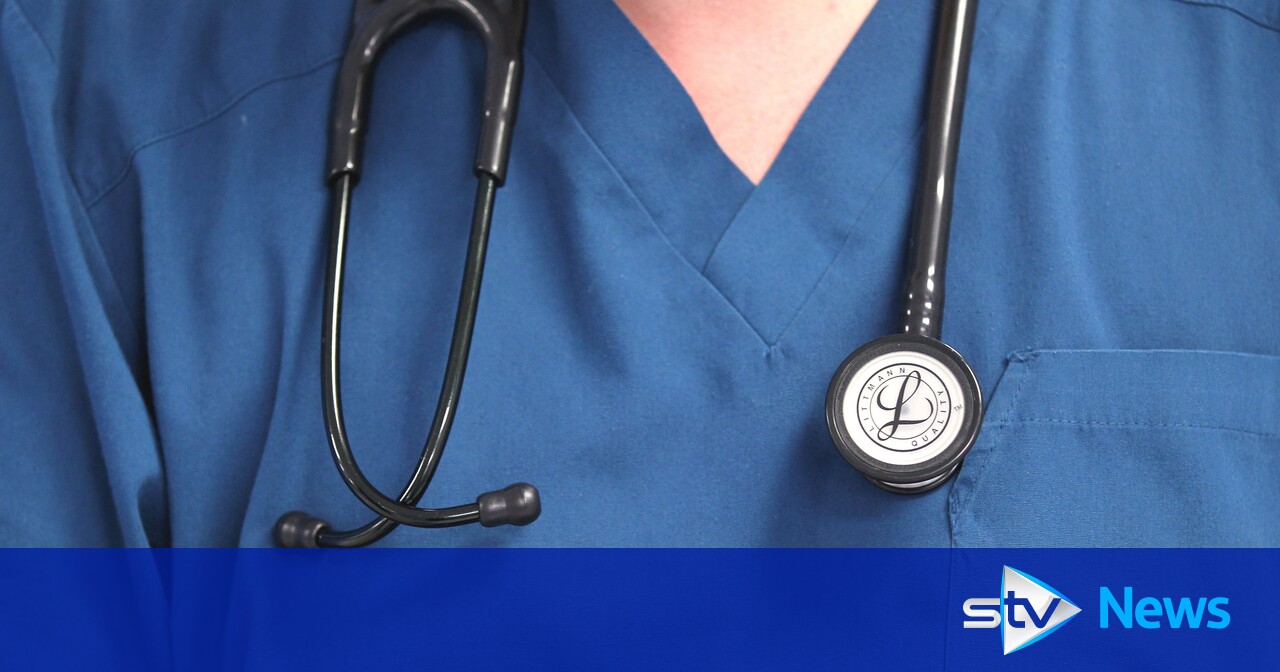 NHS consultant doctors in Scotland offered 10.5% pay rise | STV News