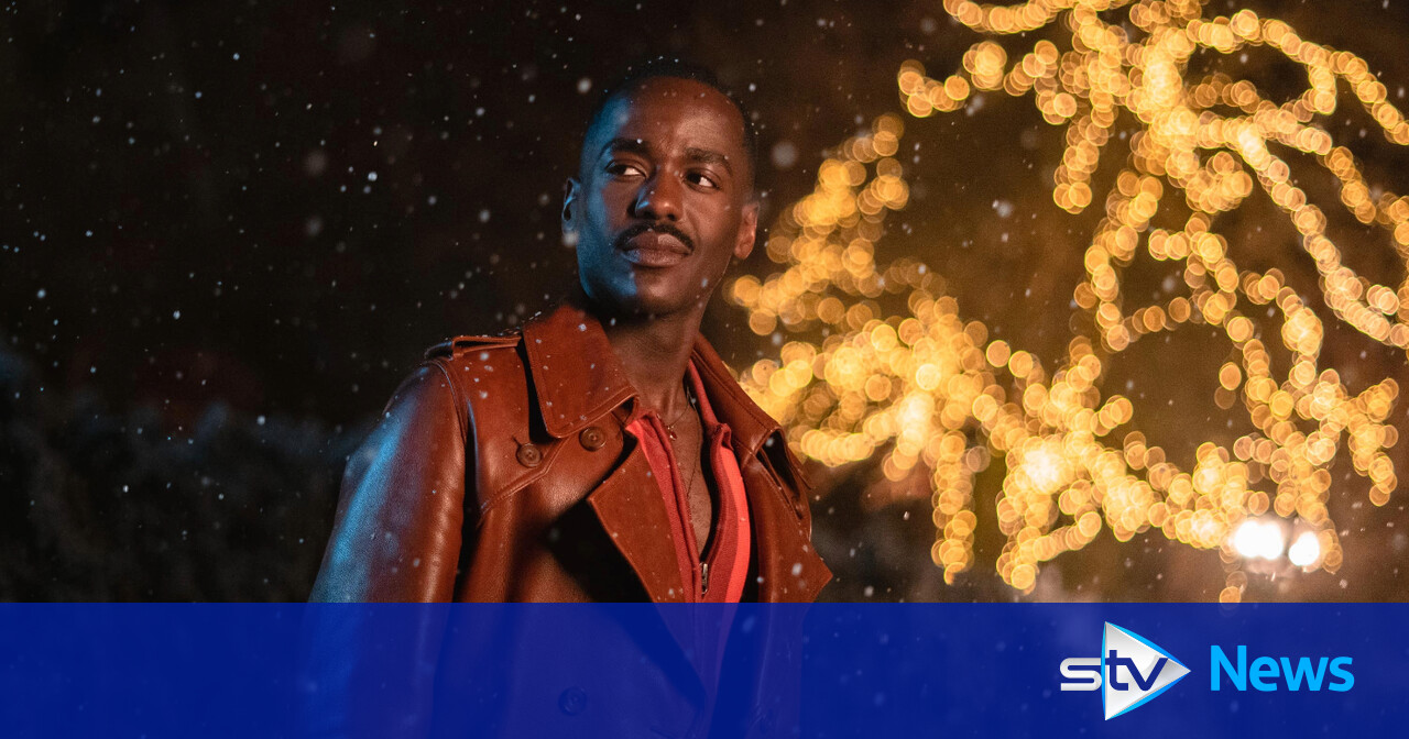 Ncuti Gatwa in new photos of Doctor Who Christmas special with Davina ...