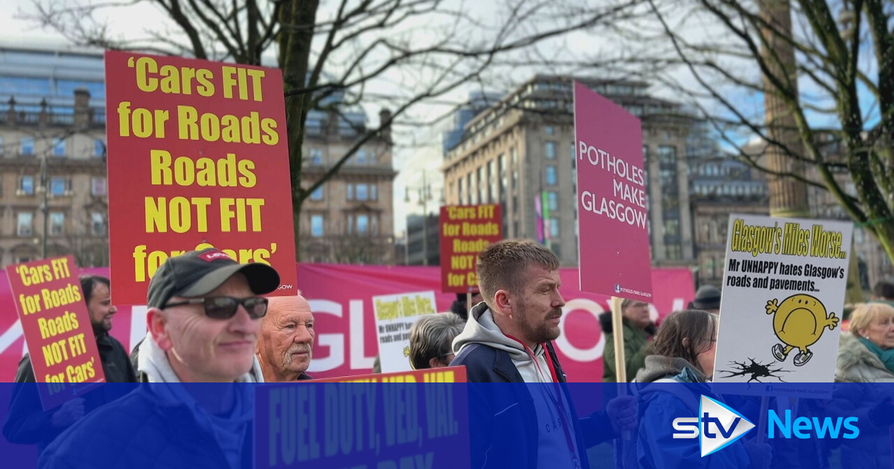 Protesters block off George Square amid calls for action over Glasgow's ...