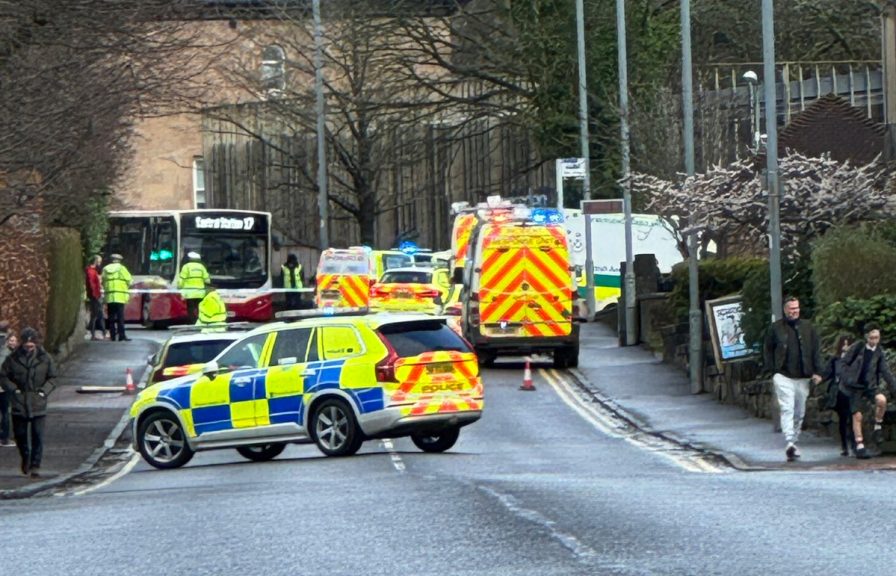 Cyclist dies after being hit by lorry in rush hour crash in Bearsden | STV News