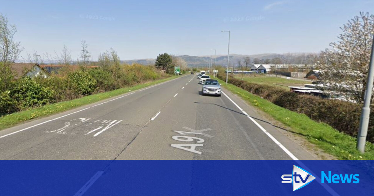 Two teenagers dead and another fighting for life after crash with lorry ...