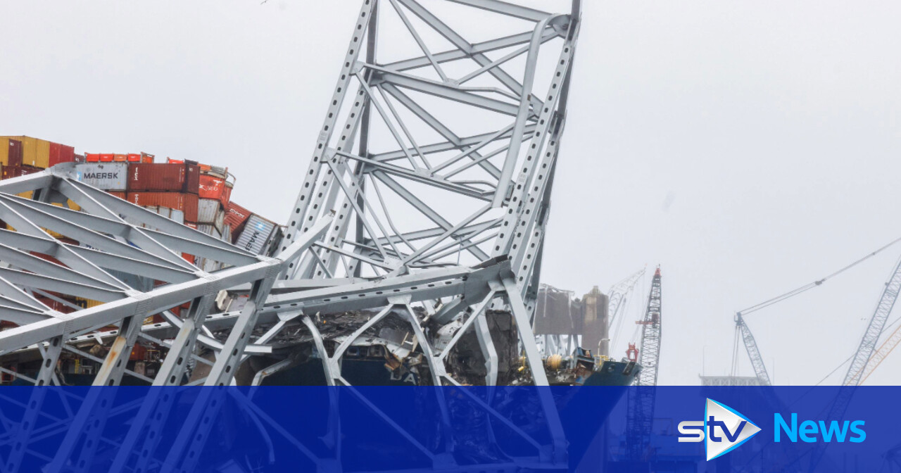 Engineers aim to have port open in four weeks after bridge collapse ...