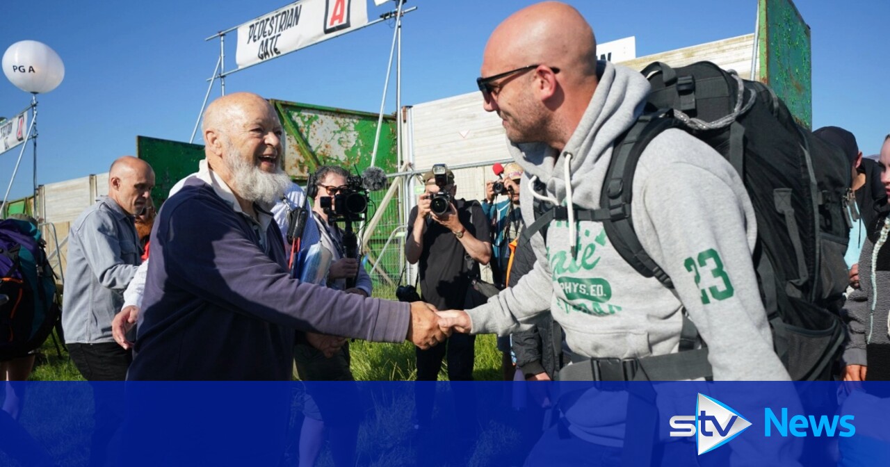 Glastonbury founder Michael Eavis to be knighted at Windsor Castle ...