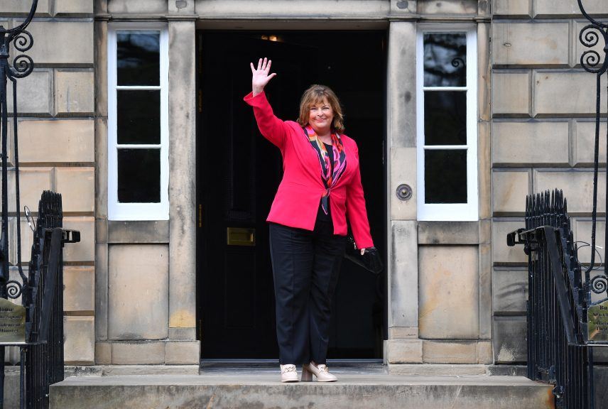 Veteran SNP minister Fiona Hyslop latest to quit at next election | STV ...