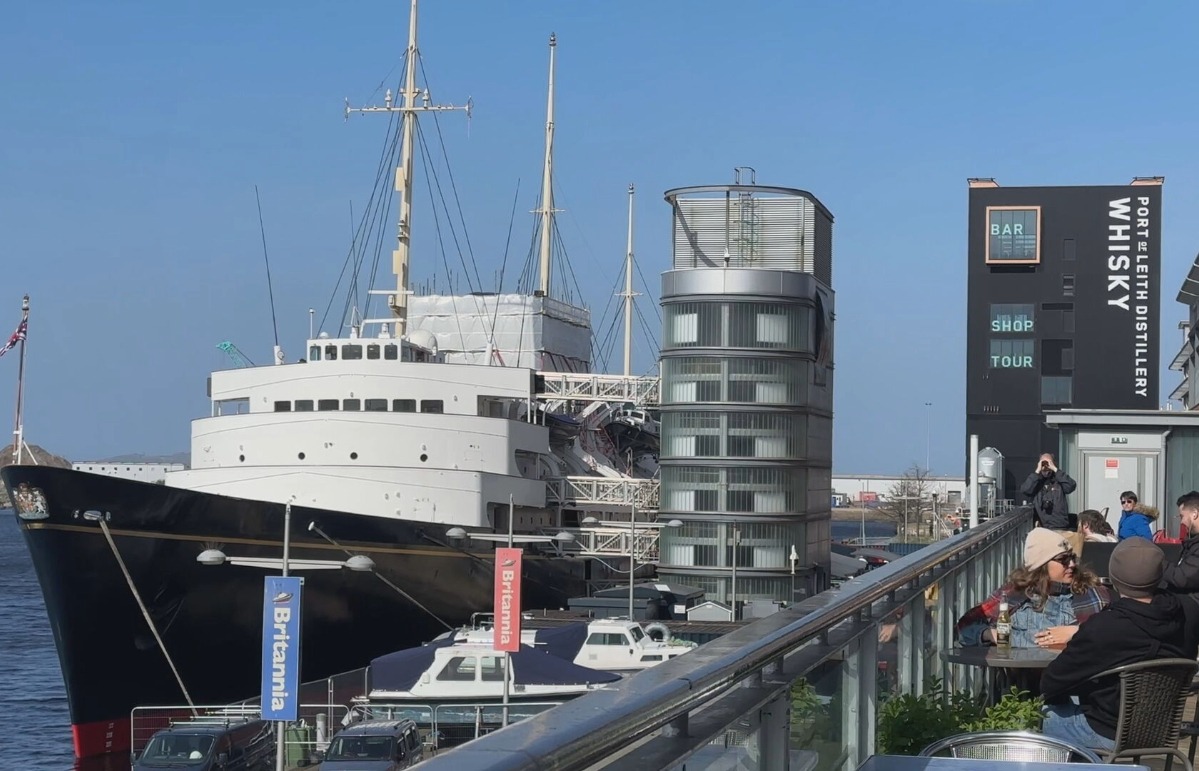 Amazon Gourock distribution warehouse closure confirmed with 300 local ...