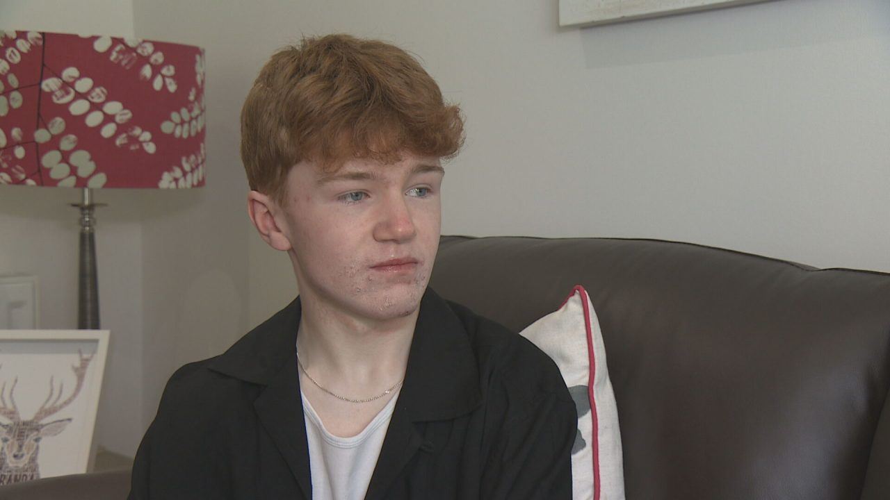 Fife teenager Aaron MacGregor wins prestigious West End musical theatre ...