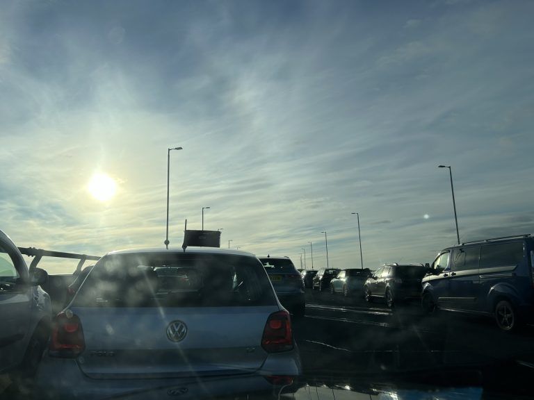 M8 reopens after standstill at rush hour near Glasgow Airport | STV News