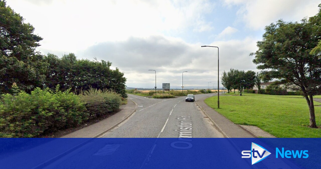 Three people in hospital after two-car crash in East Lothian | STV News