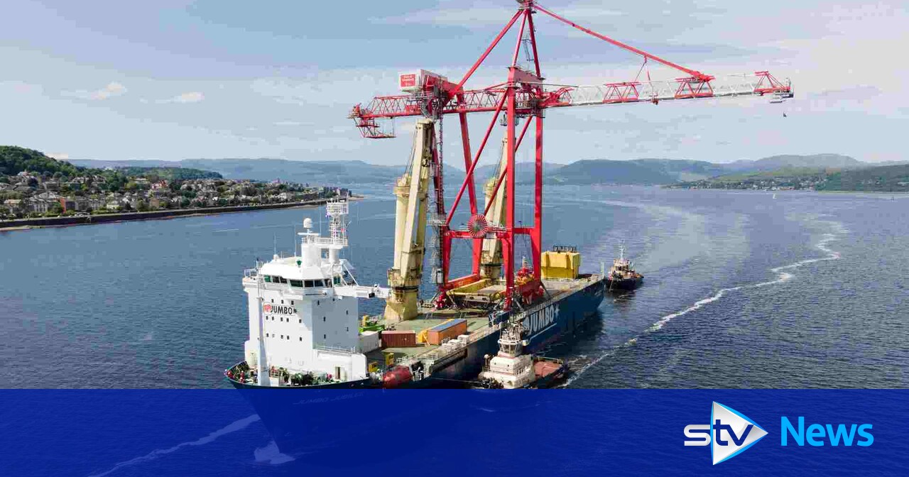 Craner Swift: First of new £25m cranes named by Scots pupils arrives at ...