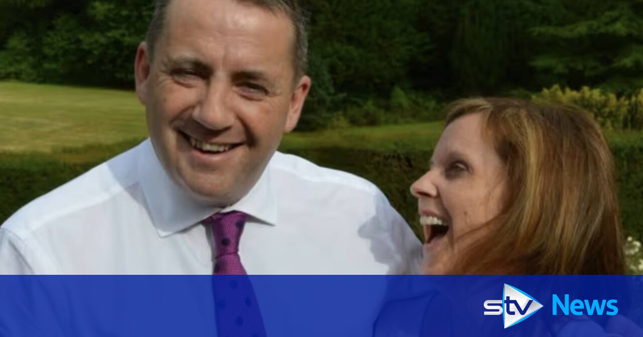 Wife and two daughters of BBC racing commentator John Hunt killed in ...