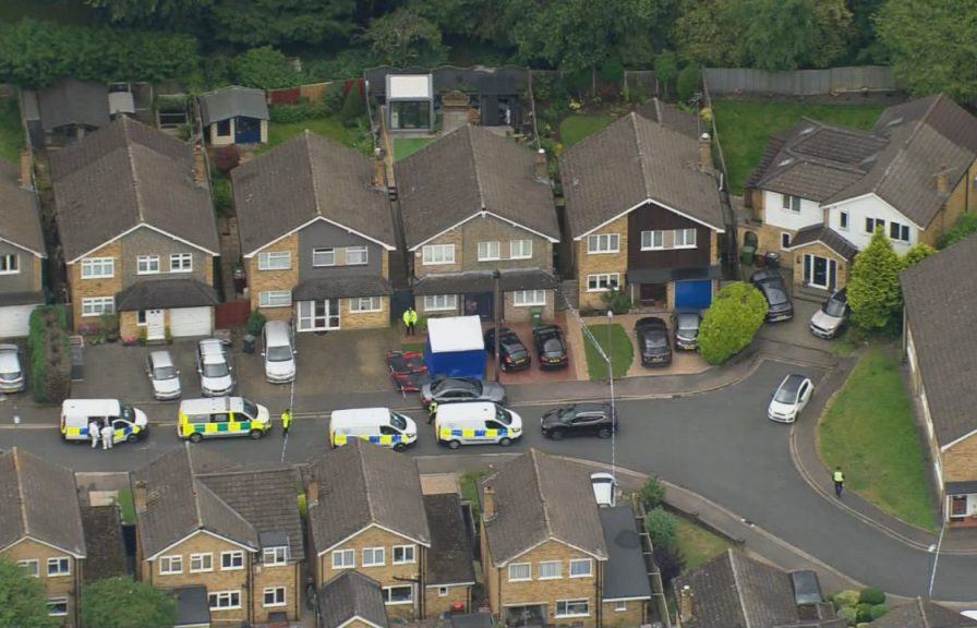 Wife and two daughters of BBC racing commentator John Hunt killed in ...