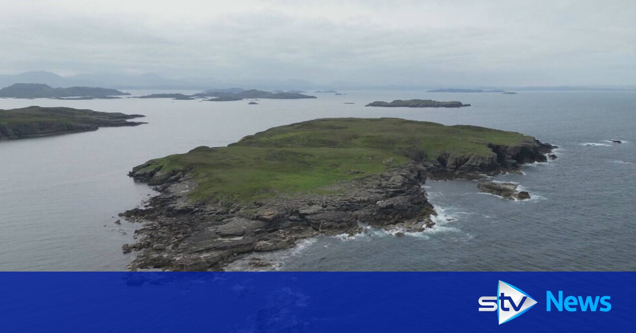 Remote Summer Isles island bought for £25 on sale for £500,000 | STV News