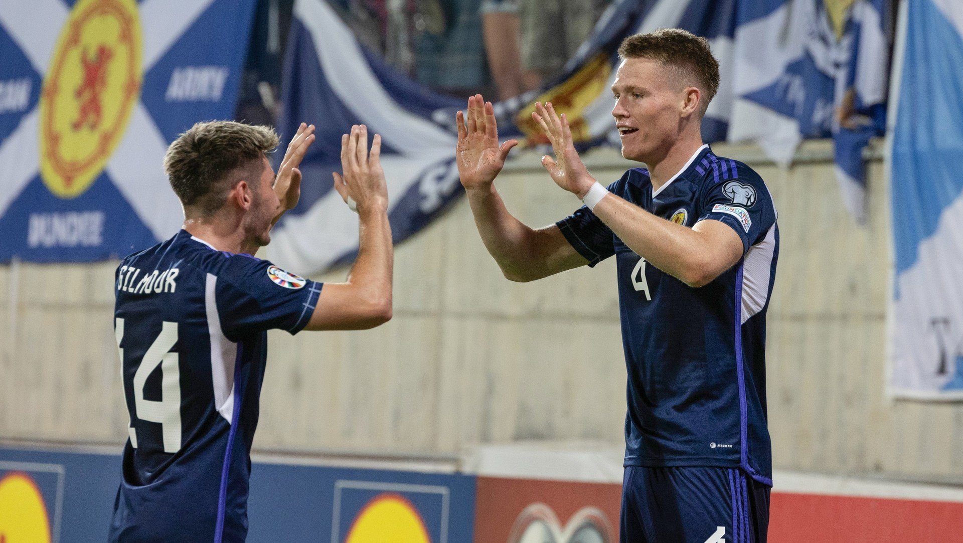 Napoli sign Scotland midfielders Billy Gilmour and Scott McTominay ...