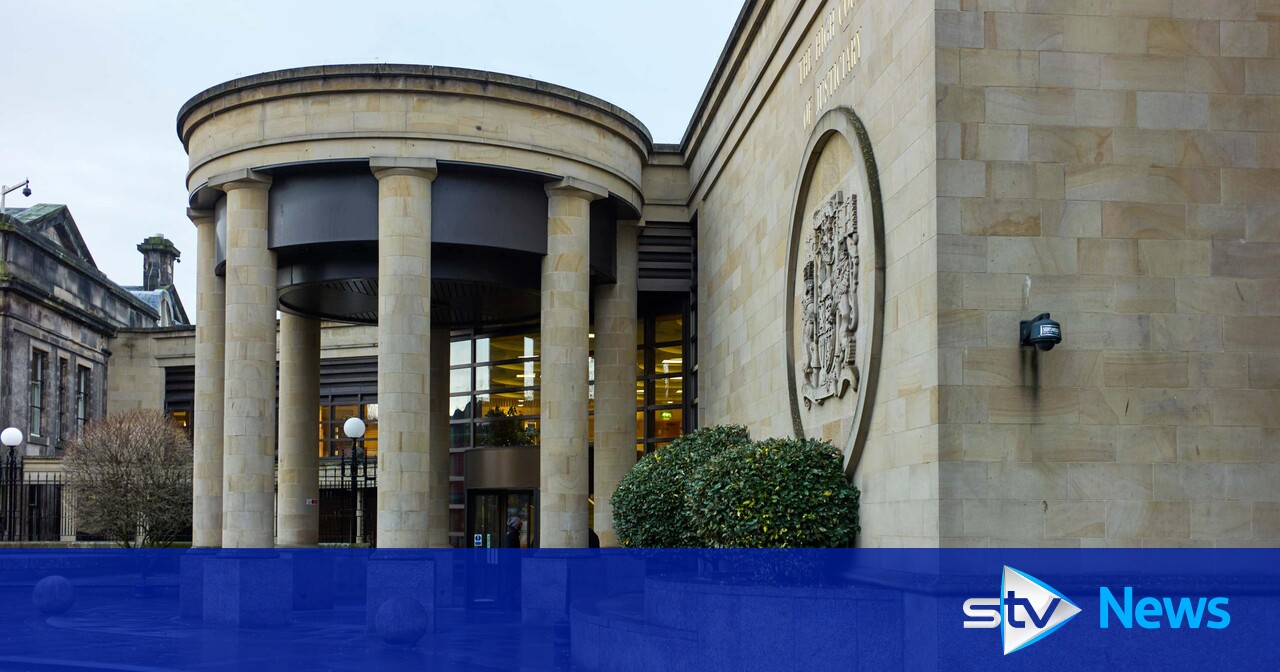 Pair admit organised crime involvement during drug smuggling trial ...