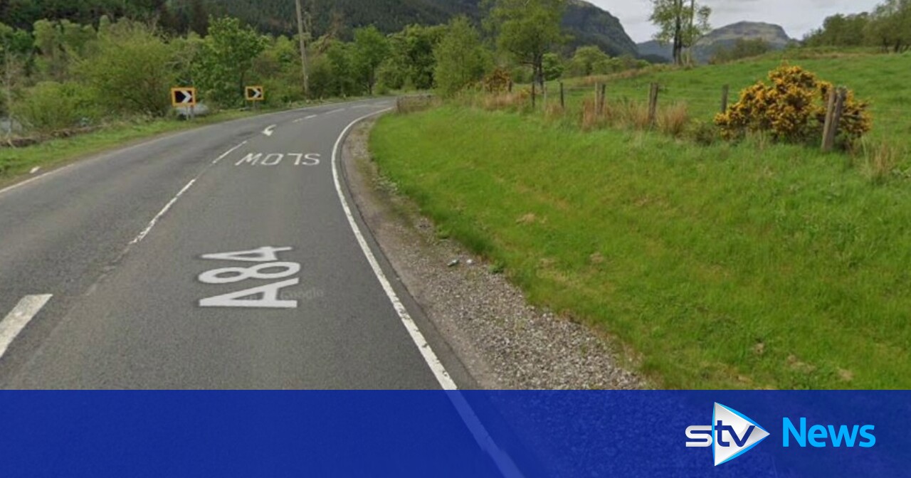 Drivers warned as A84 closed in both directions due to crash | STV News