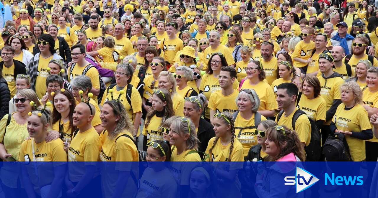 Beatson 10k walk sees over 2,000 get stepping for cancer care | STV News