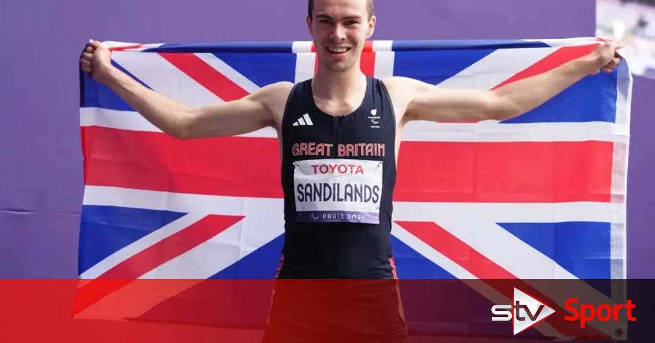 Scottish runner sets new world record to claim Paralympic gold | STV News