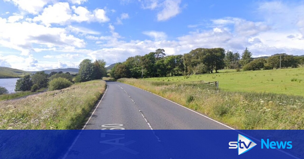 Man, 22, dies and two others in hospital after two-car crash on A760 ...