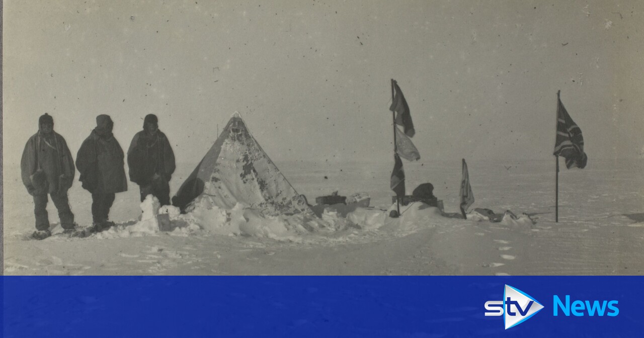 Cross in memory of explorer Shackleton goes on display in Dundee after ...