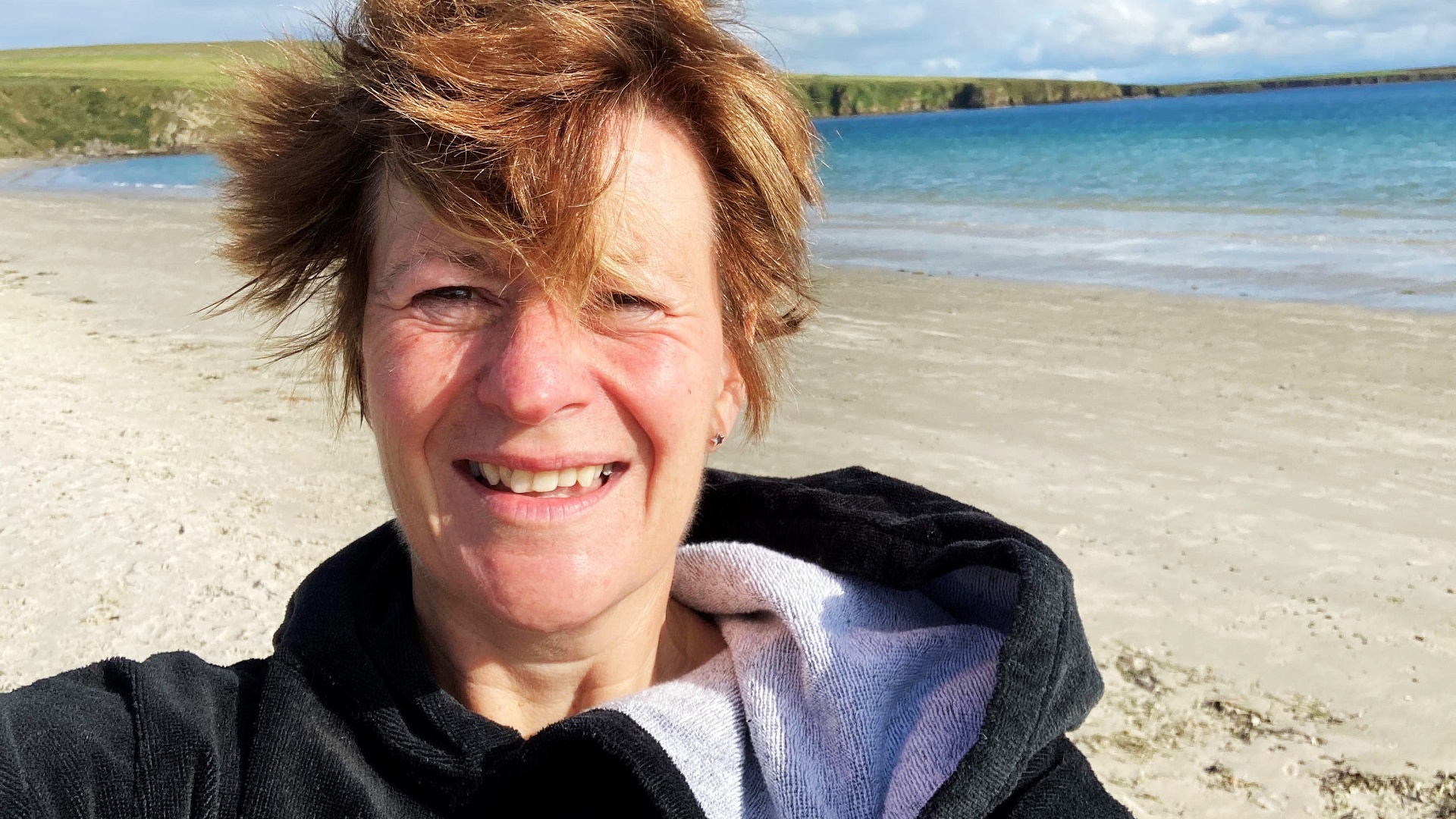 Broadcaster Linda Sinclair recalls how she saved woman from suicide ...