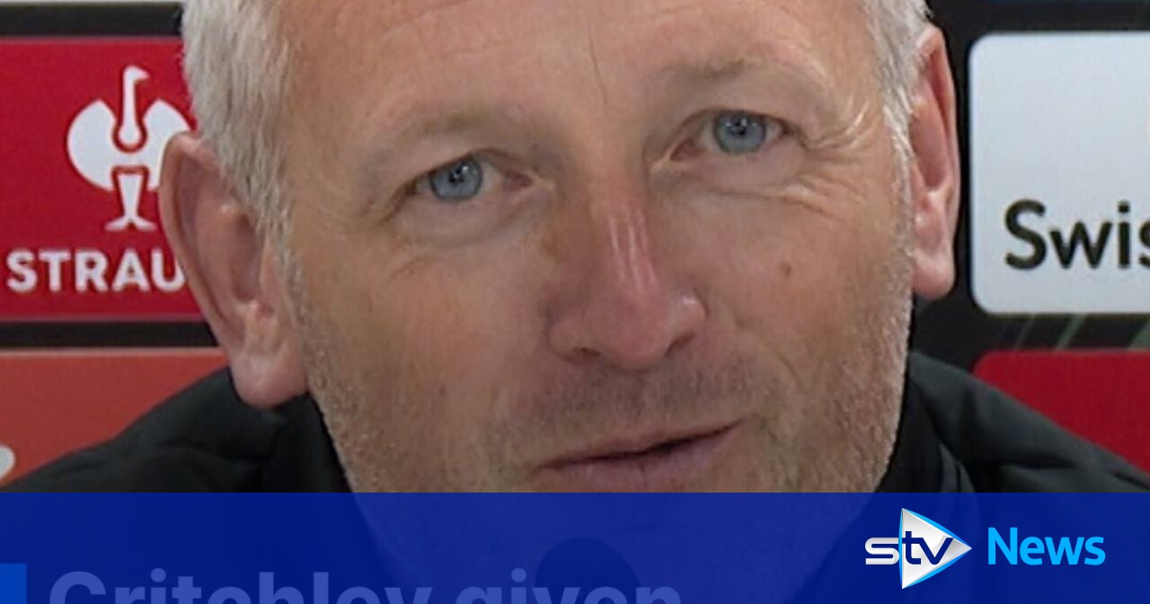 Critchley given guided tour of Hearts by kit man ‘Gogsy’ | STV News