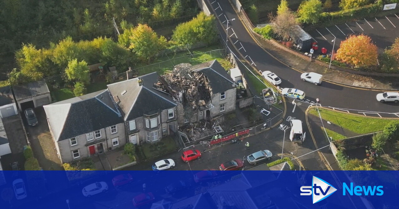 Alloa residents left 'heartbroken' after block of flats explodes in ...
