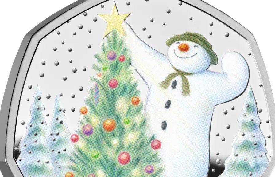 Gold Snowman coin hidden in advent calendar for someone to find on ...