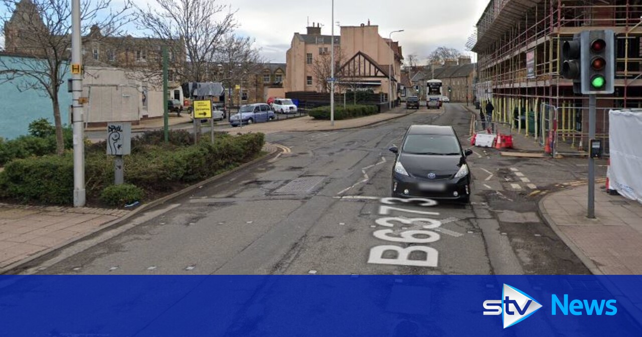 Police called to Dalkeith street following reports of 'anti-social ...