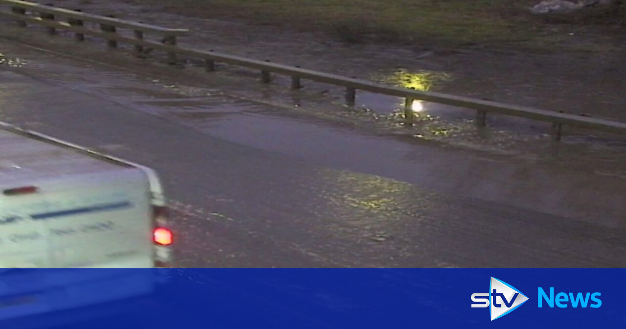 M8 slip road reopens after 'stinking' sewage cleared from area | STV News