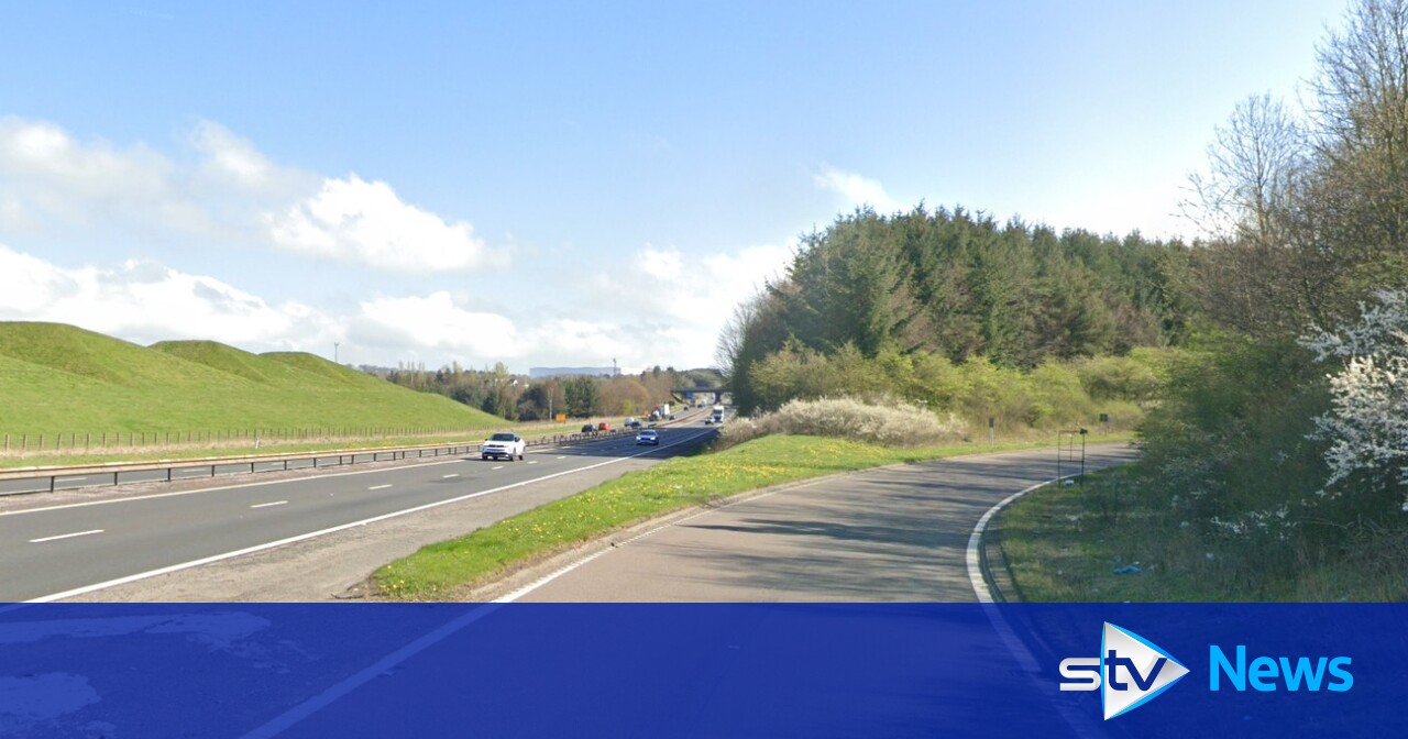 Road closed on M8 after crash involving HGV near Bathgate | STV News
