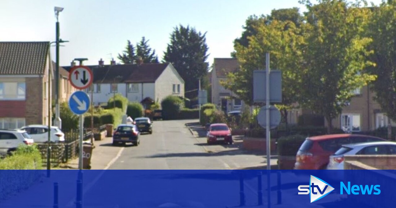 Woman, 82, knocked down on Edinburgh road as man arrested | STV News