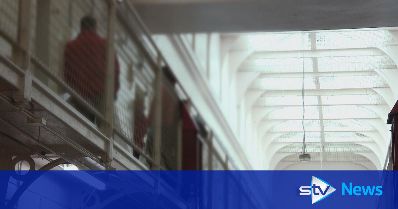 Prison officers at 'crisis point' amid overcrowding and understaffing ...
