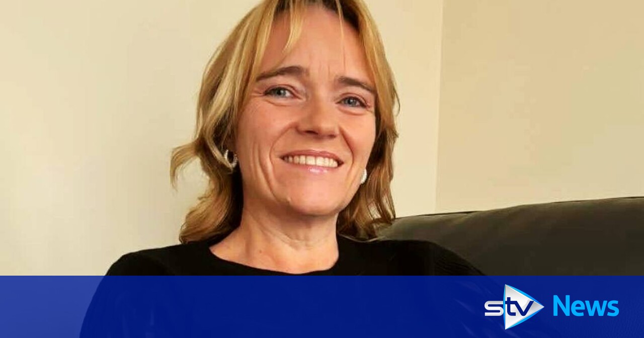 Nurse 'intimidated' after trans doctor allowed to use changing room, tribunal hears | STV News