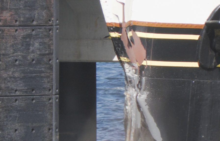 Crew 'not trained' to prevent Waverley paddle steamer crash into Arran ...