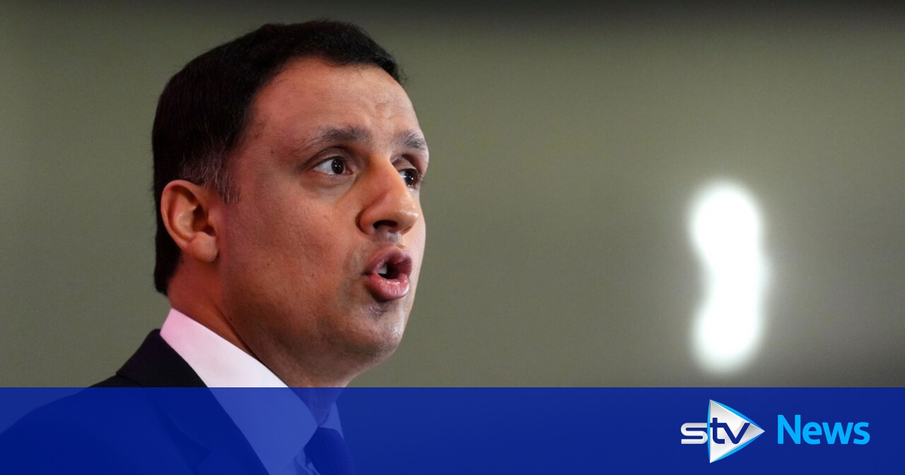 Scottish Labour government would maintain and boost devolution success ...